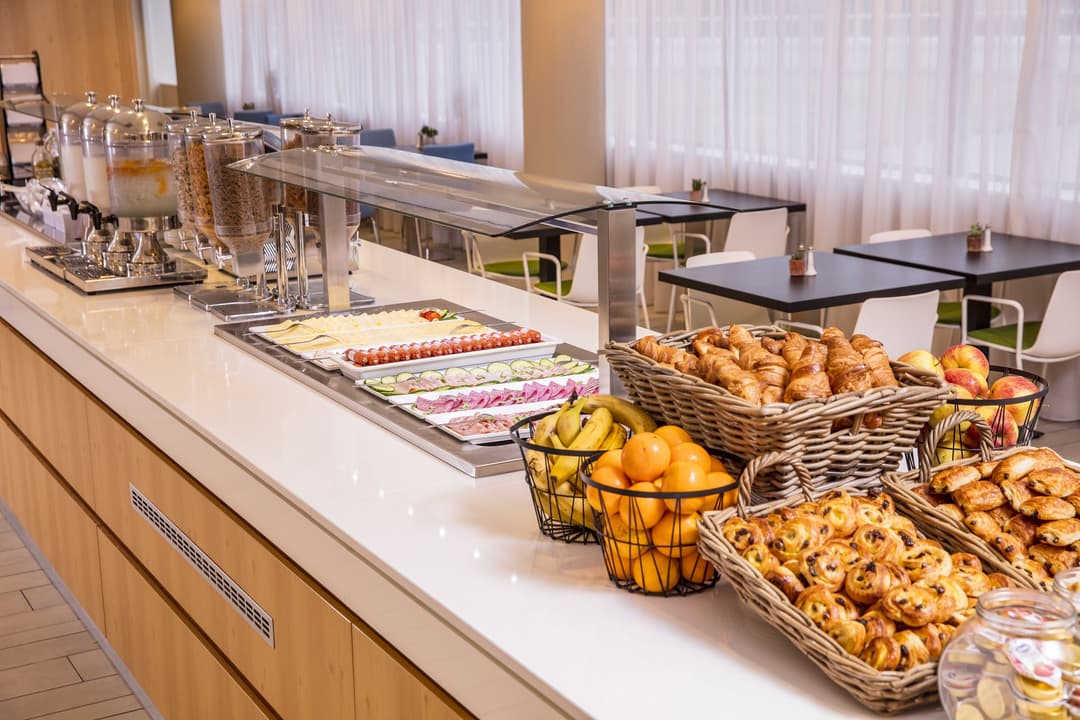 Holiday Inn Express Amsterdam – Arena Towers