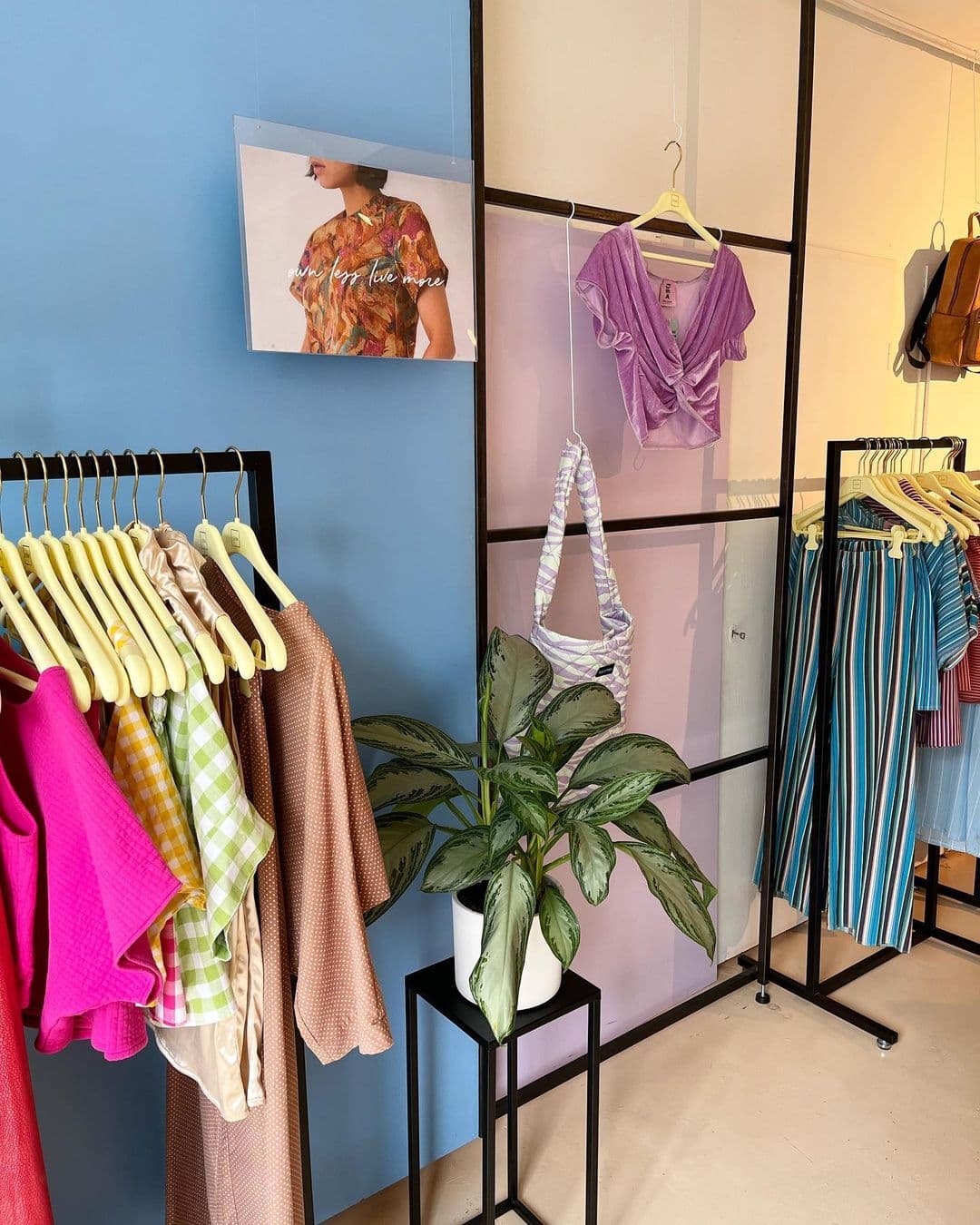 LENA fashion library